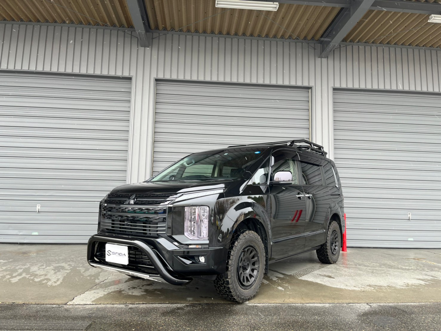 MITSUBISHI DELICA - 長野県松本市のカーラッピング・カスタムカーならスフィーダテクノロジー-SFIDA TECHNOLOGYー